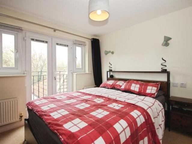 5 bedroom detached house for sale in Withy Bank, Leamington Spa, CV31