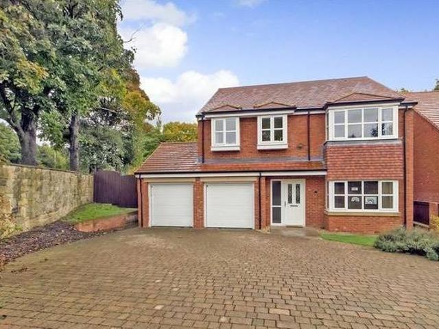 5 bedroom detached house for sale in Wickersley Court Wickersley S66