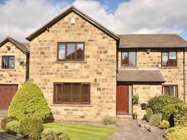 5 bedroom detached house for sale in Wigton Gate Alwoodley Leeds West Yorkshire LS17
