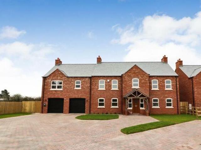 5 Bedroom Detached House For Sale In Willow Close