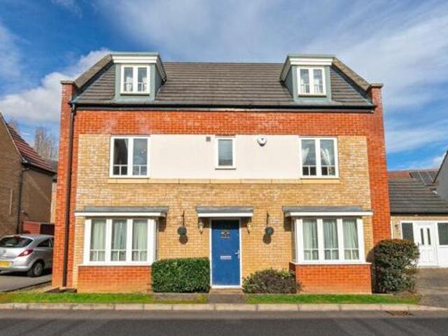 5 Bedroom Detached House For Sale In Willen Park