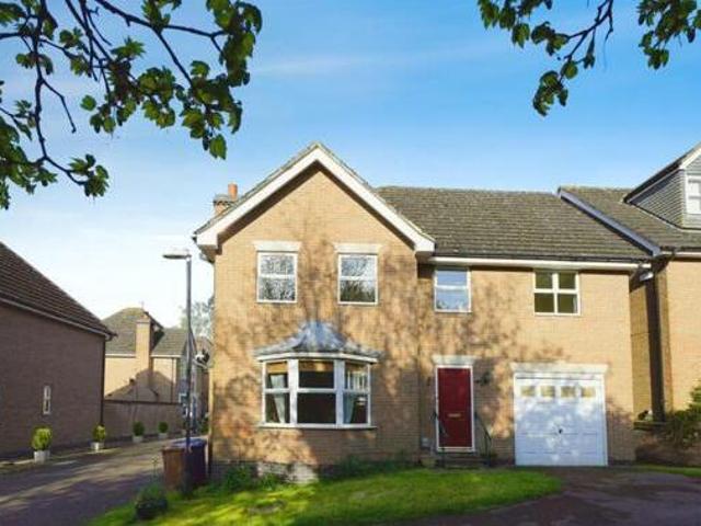 5 Bedroom Detached House For Sale In Willerby
