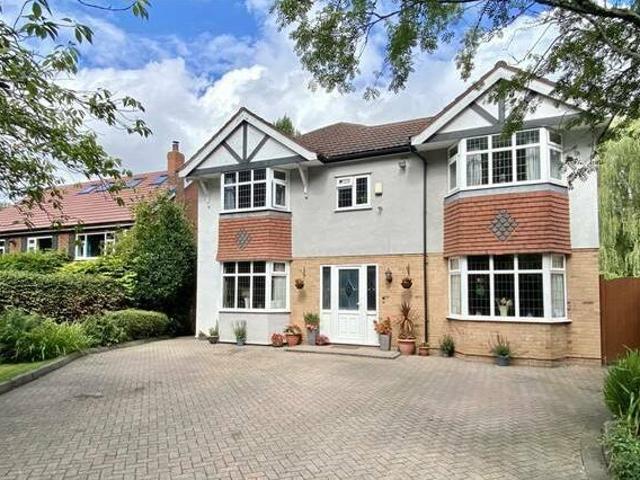5 bedroom detached house for sale in Wythenshawe Road Manchester M23