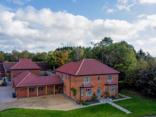 5 Bedroom Detached House For Sale In Wymondham