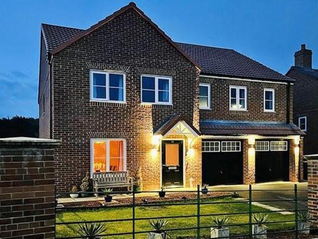 5 Bedroom Detached House For Sale In Wynyard