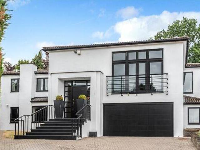 5 Bedroom Detached House For Sale In Totteridge, London
