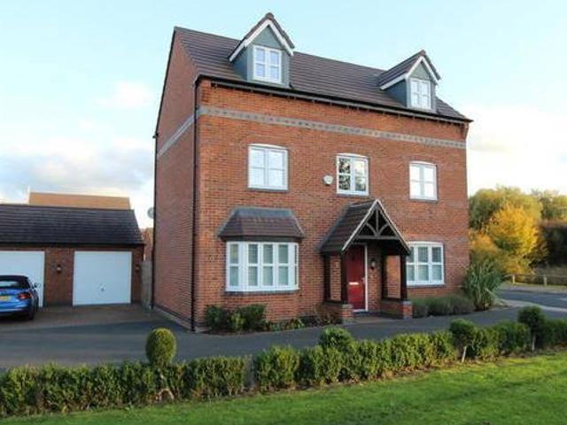 5 bedroom detached house for sale in Tongue Way Ruddington NG11