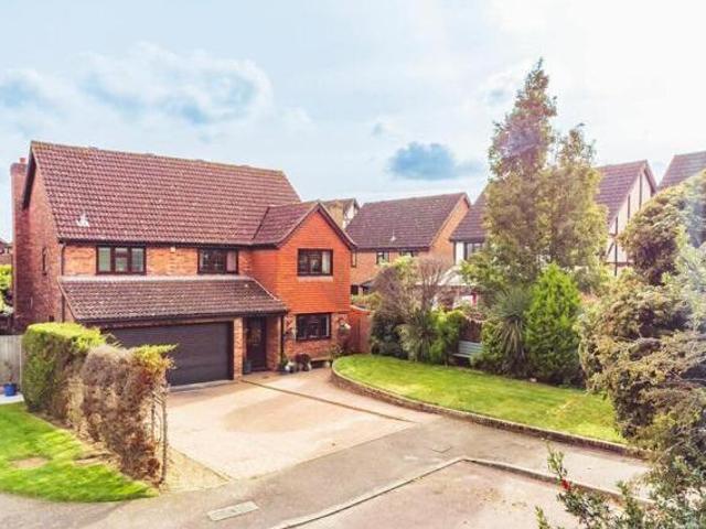 5 Bedroom Detached House For Sale In Taverham