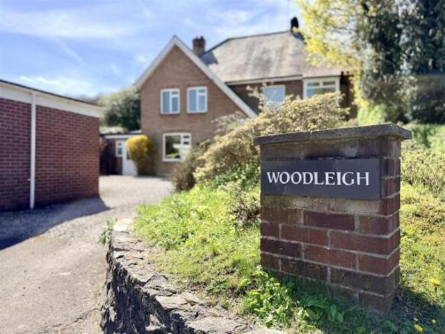 5 bedroom detached house for sale in Tamerton Foliot, Plymouth, PL6