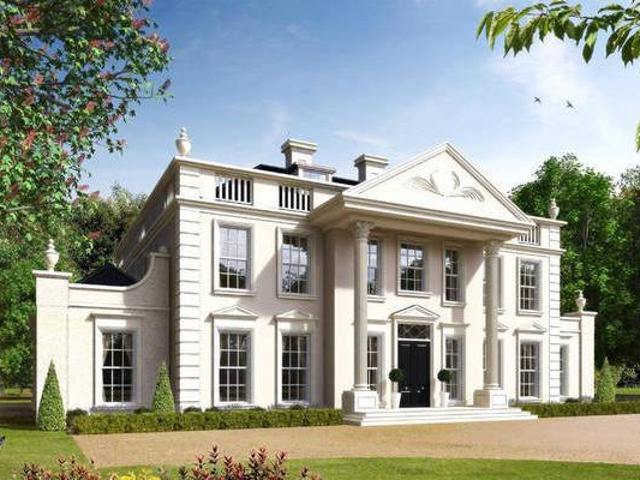 5 bedroom detached house for sale in Tangle Copse Wentworth Estate SL5