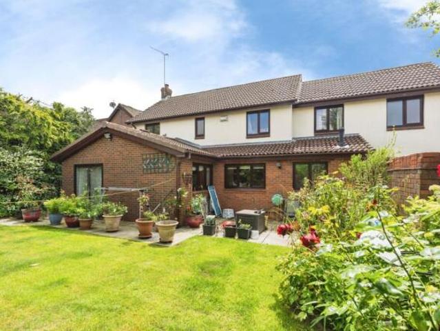 5 bedroom detached house for sale in Taplow Close, Appleton, WA4