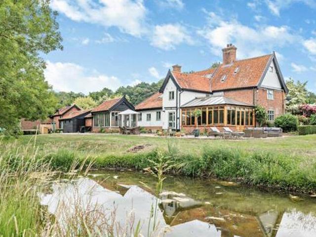5 Bedroom Detached House For Sale In Tasburgh, Norwich