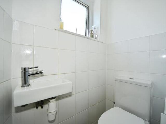 5 bedroom detached house for sale in Tewson Road, London, SE18