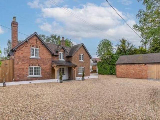 5 Bedroom Detached House For Sale In Telford