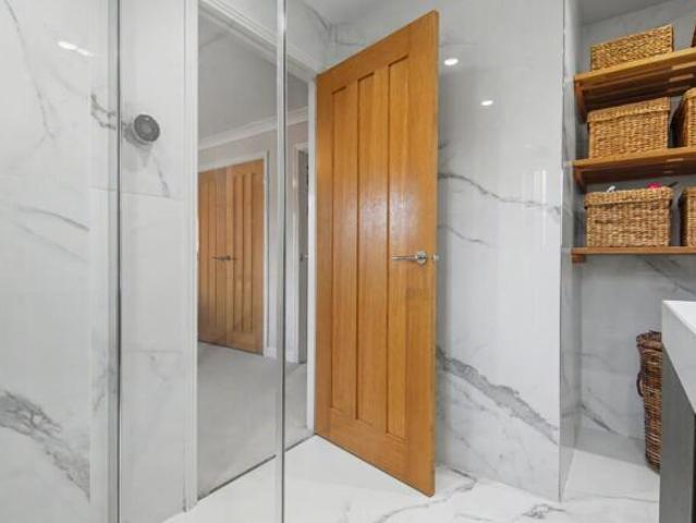 5 bedroom detached house for sale in Ten Shilling Drive, Coventry, CV4