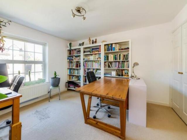 5 bedroom detached house for sale in Terrett Avenue, Headington, Oxford, OX3