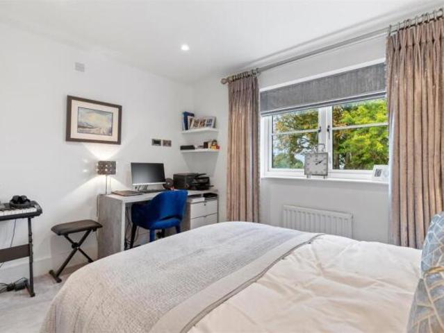 5 bedroom detached house for sale in The Moorlands, Menston, LS29