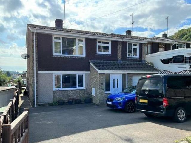 5 bedroom detached house for sale in The Crescent Mitcheldean GL17