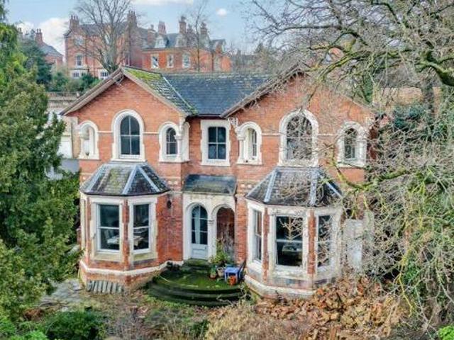 5 Bedroom Detached House For Sale In The Park, Nottinghamshire