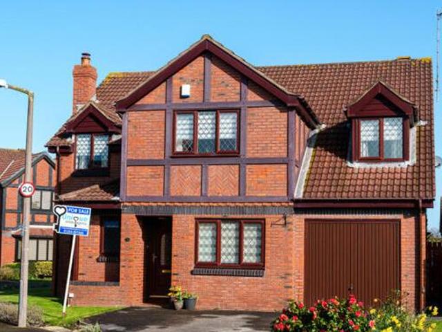 5 Bedroom Detached House For Sale In Thornton cleveleys