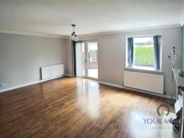 5 bedroom detached house for sale in Thornbrook Gardens, Chapeltown, Sheffield, S35