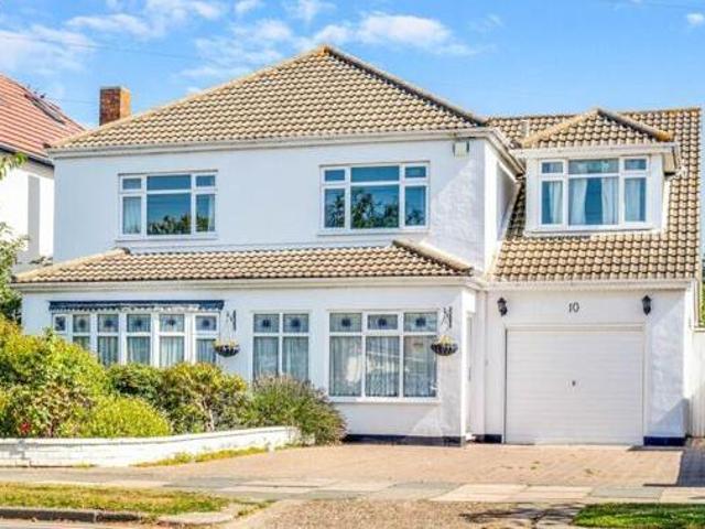 5 Bedroom Detached House For Sale In Thorpe Bay