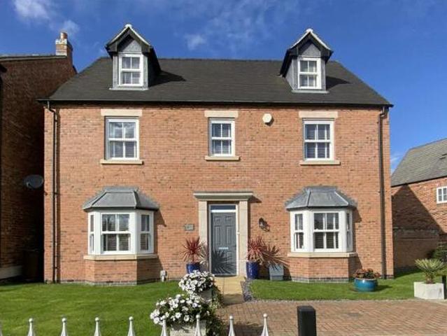 5 Bedroom Detached House For Sale In Tutbury