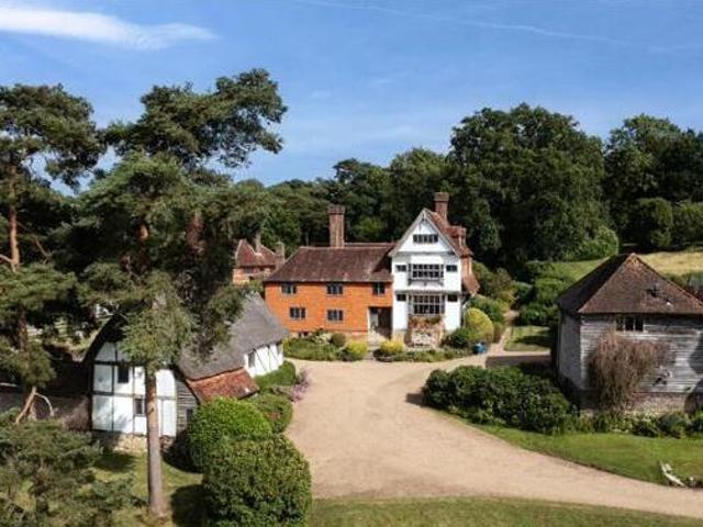 5 Bedroom Detached House For Sale In Tunbridge Wells, Kent
