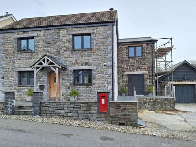 5 Bedroom Detached House For Sale In Tycroes, Ammanford