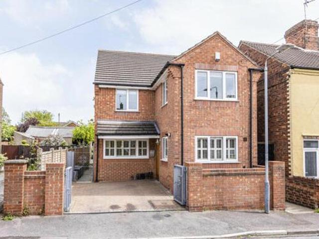 5 Bedroom Detached House For Sale In Underwood