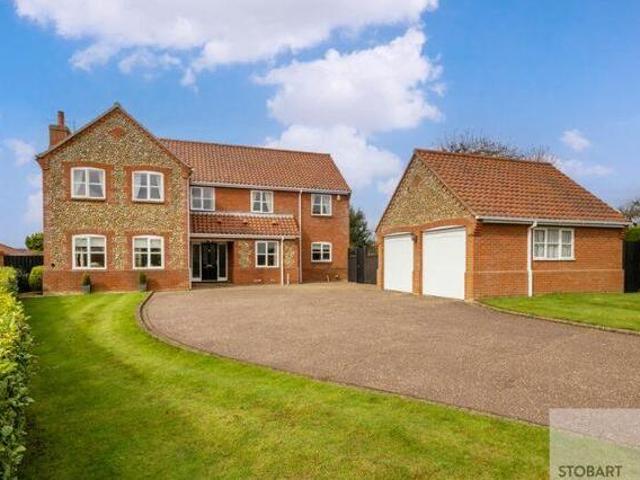 5 Bedroom Detached House For Sale In Upton