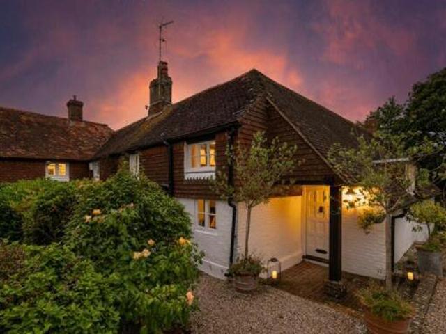 5 Bedroom Detached House For Sale In Upper Dicker
