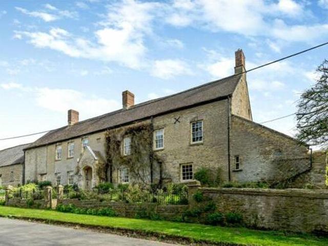 5 Bedroom Detached House For Sale In Upper Heyford, Bicester