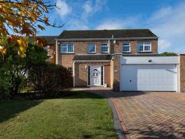 5 bedroom detached house for sale in Upper Road Kennington OX1