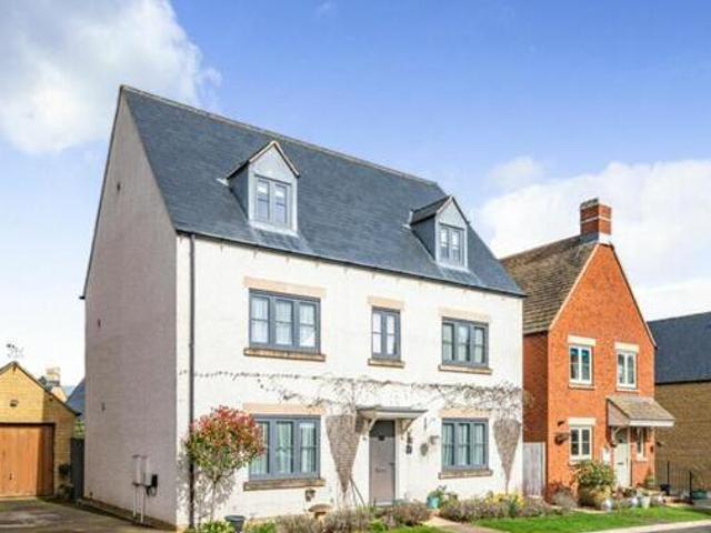 5 Bedroom Detached House For Sale In Upper Rissington