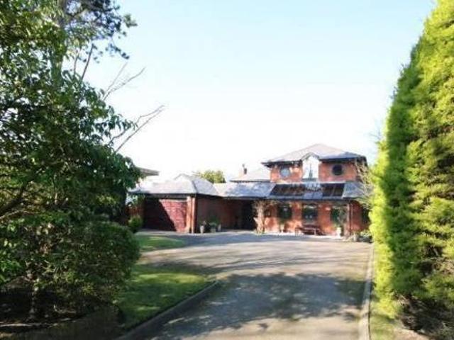 5 bedroom detached house for sale in Victoria Road Freshfield Liverpool L37