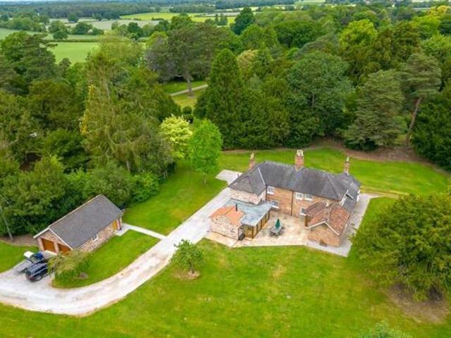 5 Bedroom Detached House For Sale In York, North Yorkshire