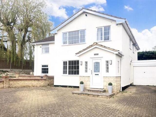 5 Bedroom Detached House For Sale In Yaxley