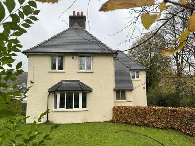 5 Bedroom Detached House For Sale In Ystalyfera