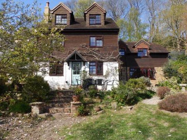 5 bedroom Detached house To Let