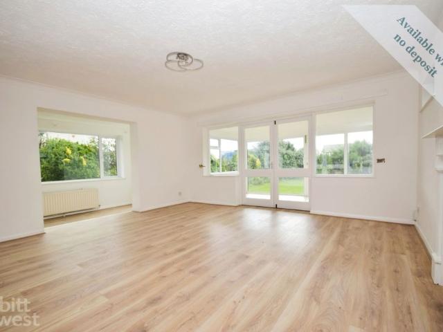 5 bedroom detached house to rent