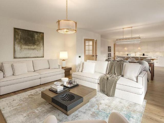 5 bedroom detached house to rent
