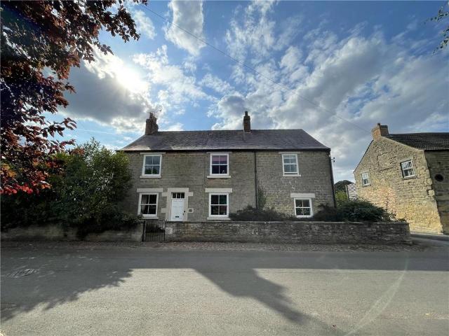 5 bedroom detached house to rent