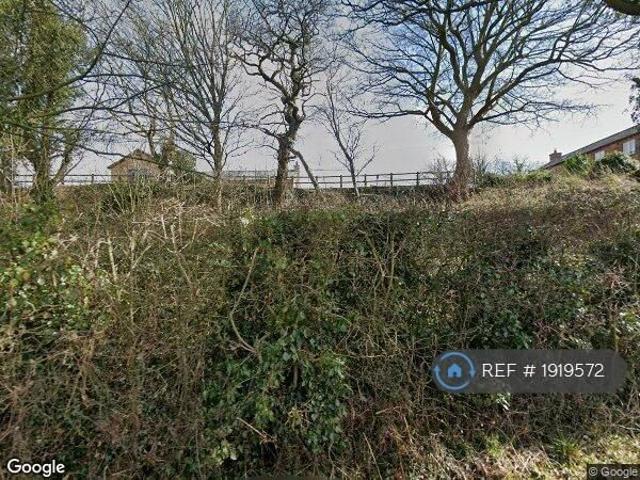 5 bedroom detached house to rent