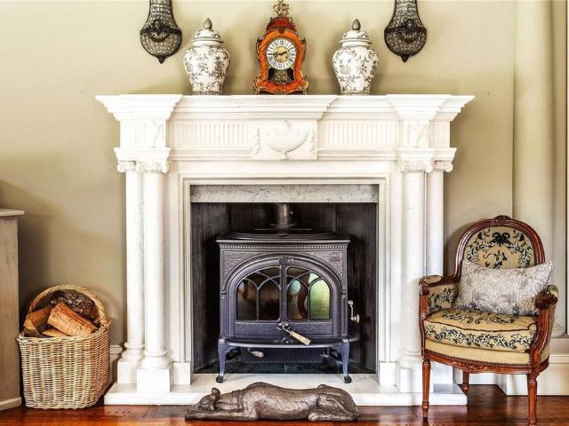 5 bedroom detached house to rent