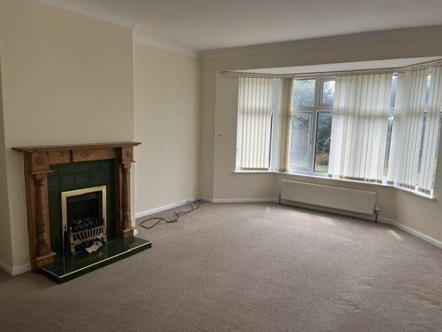 5 bedroom detached house to rent