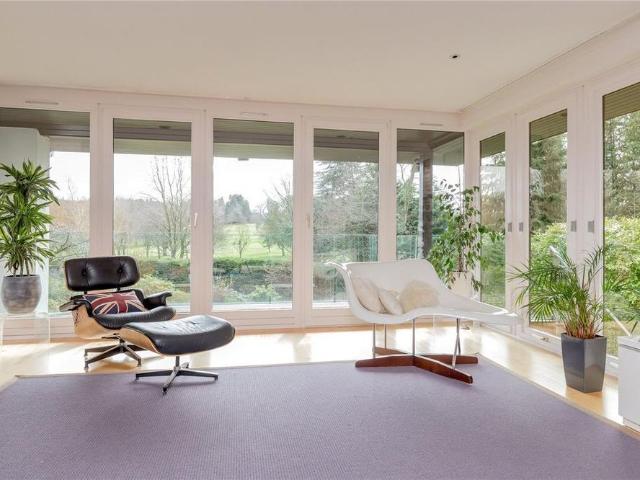 5 bedroom detached house to rent