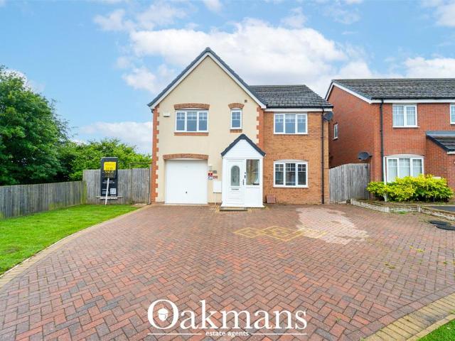 5 bedroom detached house to rent