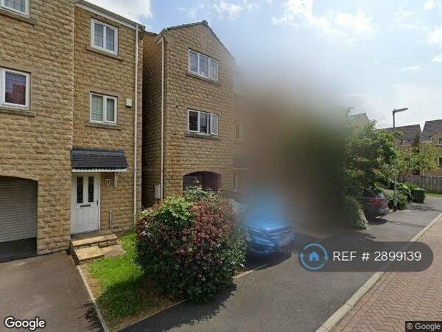 5 bedroom detached house to rent