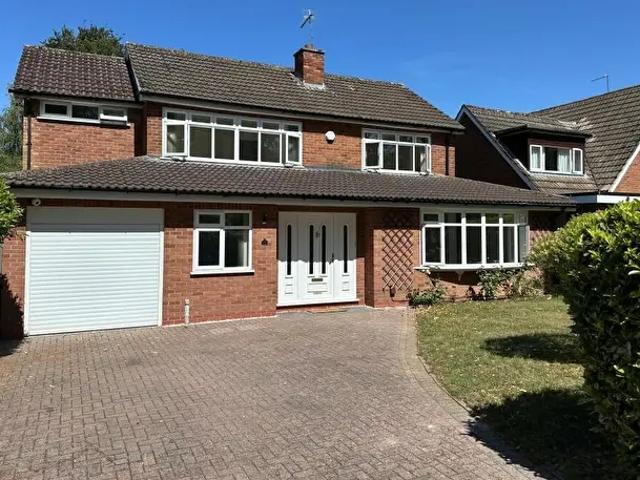 5 Bedroom Detached House To Rent In Beverley Road, Leamington Spa, CV32